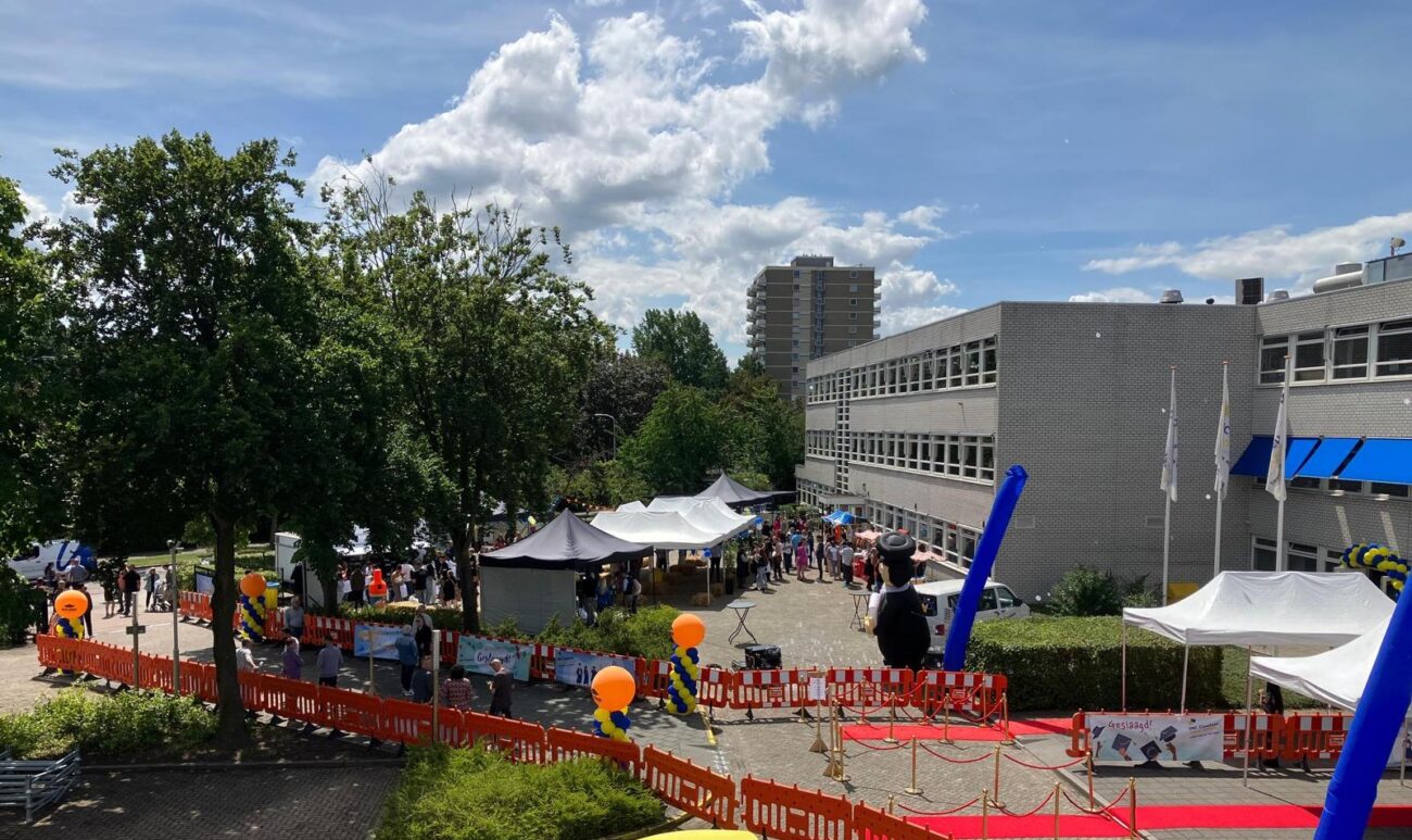 Feestelijke diploma-uitreiking - ONC Clauslaan